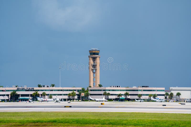 Tower at FLL Fort Lauderdale FL USA Editorial Image - Image of america ...