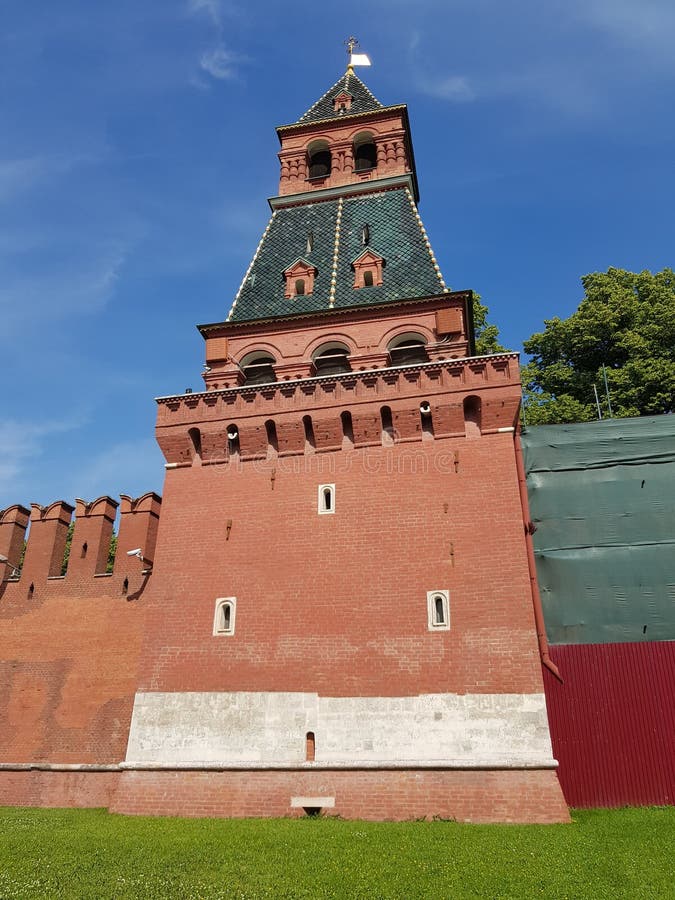 Tower and Walls of the Moscow Kremlin Stock Photo - Image of home ...