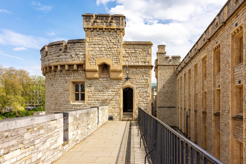 Tower of London Medieval Architecture, UK Stock Image - Image of ...
