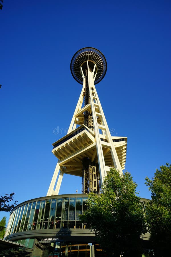 A tower at Seattle editorial stock photo. Image of evening - 89719798