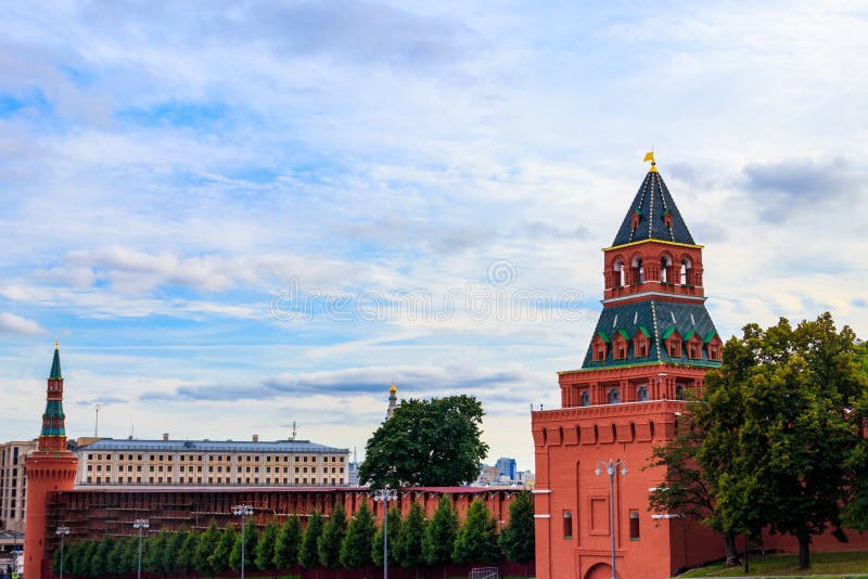 Towers of Moscow Kremlin and Kremlin Wall in Centre of Moscow, Russia ...