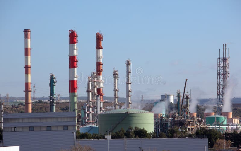 Towers In An Oil Refinery Picture. Image: 17472808