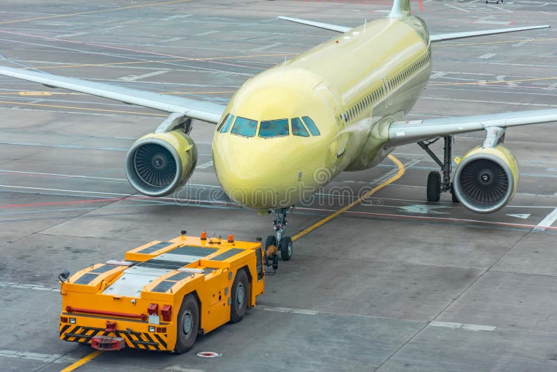 Towing and Launching Jet Engine a Passenger Plane Stock Photo - Image ...