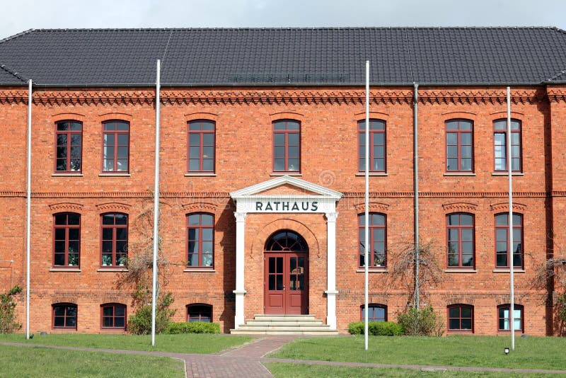 Town hall editorial photography. Image of osterholzscharmbeck - 33924092