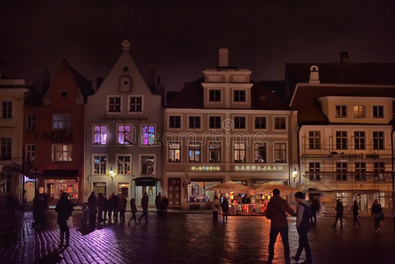 Town Hall Square at night editorial photography. Image of cityscape ...