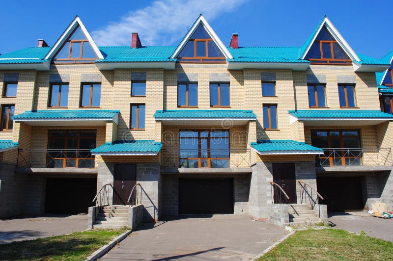 Townhouse front view stock photo. Image of country, exterior - 20952666