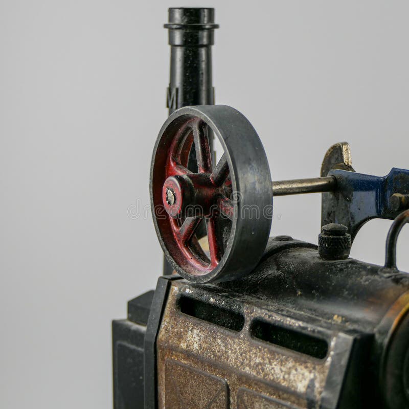 Toy steam engine editorial photo. Image of mamod, machinery - 205047811