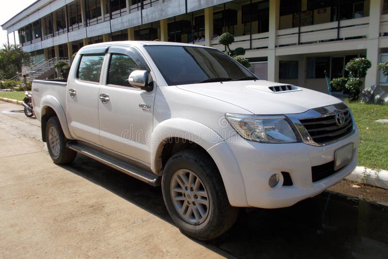 Toyota-hilux Vigo-Champion redaktionelles bild. Bild von toyota - 71508380