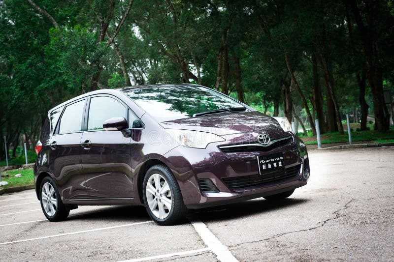 Toyota Ractis Verso editorial photography. Image of sportback - 39258467