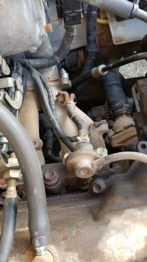 2000 Toyota 4Runner Motor Engine Bay Stock Photo - Image of tire ...