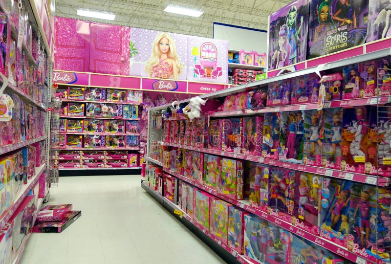 Toys R Us store editorial photo. Image of chain, entertainment - 38102111