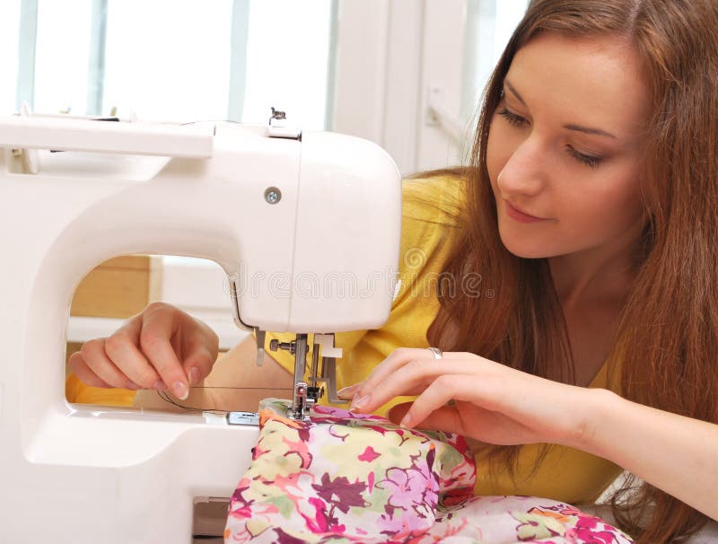 Trabajo De La Costurera De La Mujer Imagen de archivo - Imagen de fondo, textiles: 32111535