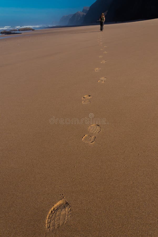 Traces in the Sand on the Beach Editorial Photography - Image of rest ...