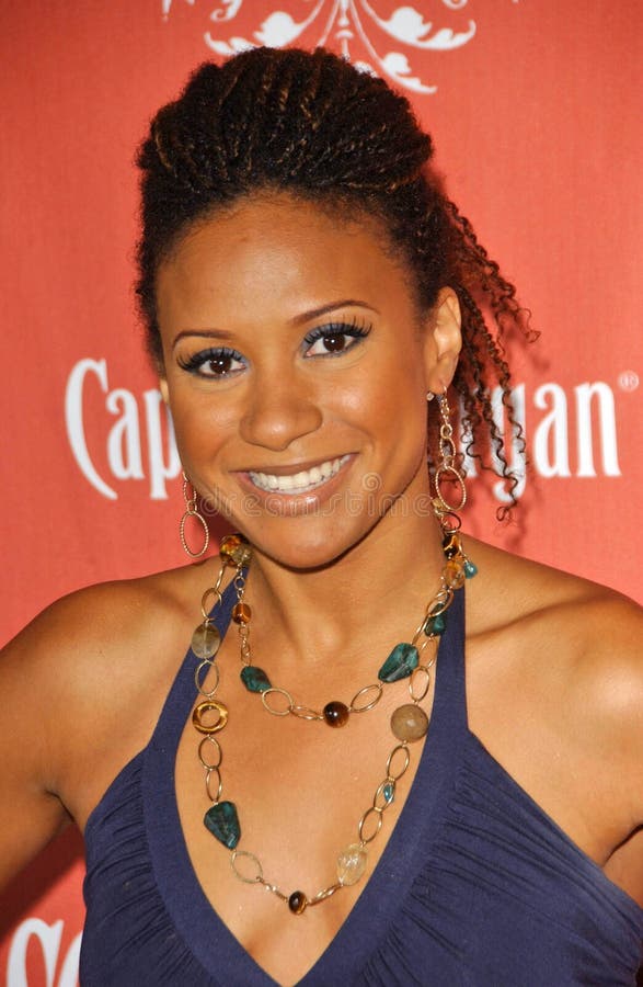 Tracie Thoms editorial stock image. Image of tracie, theatre - 23944584