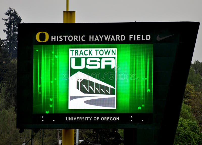 Tracktown USA Jumbo Tron editorial stock photo. Image of running - 24547798