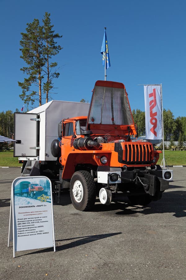 Traction engine editorial photography. Image of oudoor - 28753227