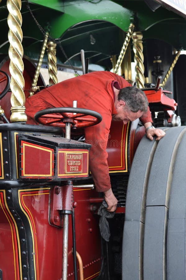 Traction Engine and Driver. Editorial Photo - Image of road, traction ...