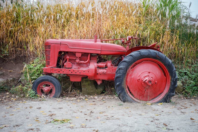 2,251 Broken Tractor Photos - Free & Royalty-Free Stock Photos from ...