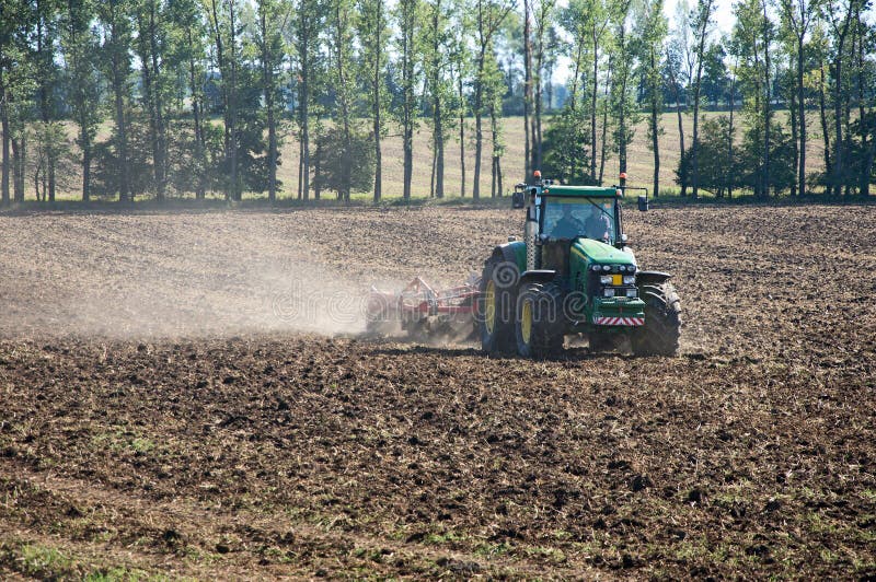 Tractor agriculture farm stock photo. Image of nature - 21880000