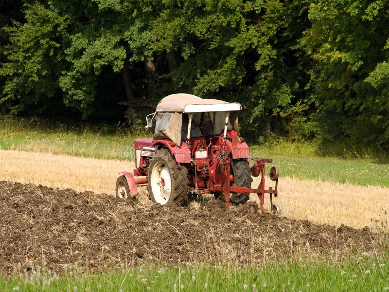 Tractor at work stock image. Image of work, farm, pawn - 6154307