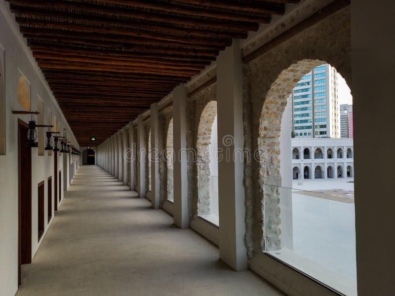 Traditional Arabian Interior Design - Vintage Arabic and Middle Eastern ...