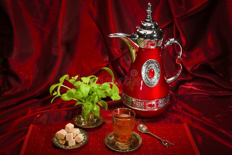 Traditional Arabic Mint Tea Stock Photo - Image of seeds, culture: 39750100