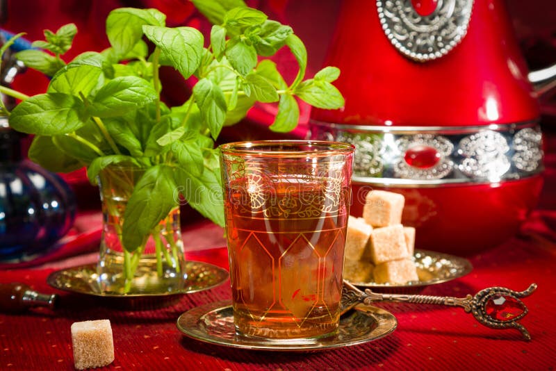 Traditional Arabic Mint Tea Stock Image - Image of moroccan, muslim ...