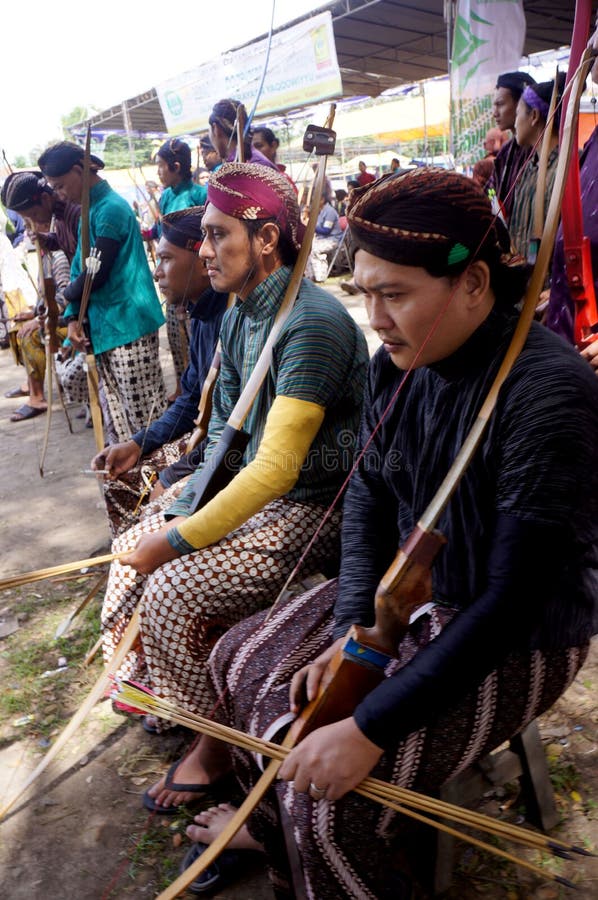 Traditional archery editorial image. Image of javanese - 47846595