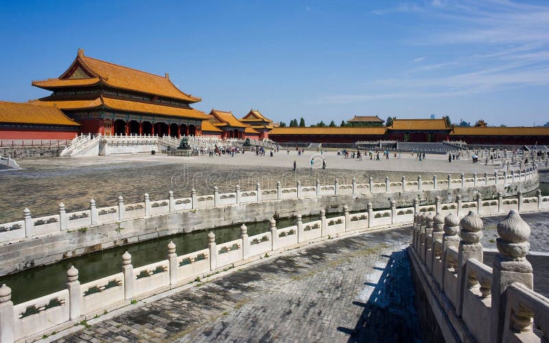 Traditional Asian Building at Sunlight Editorial Photography - Image of ...