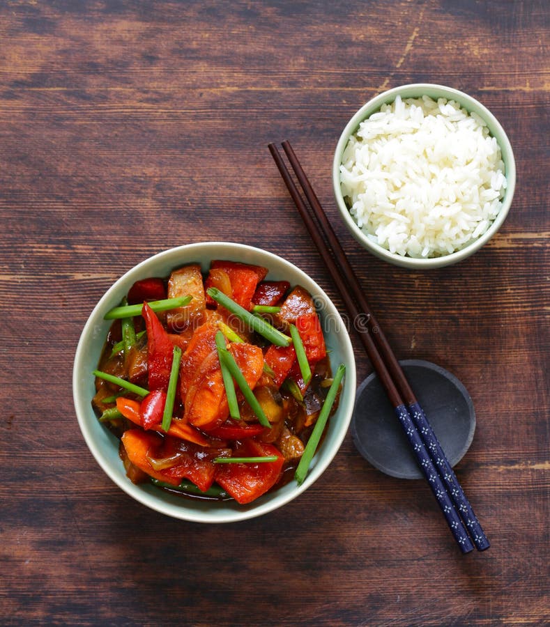 Traditional Asian Food - White Rice and Meat with Vegetables Stock ...
