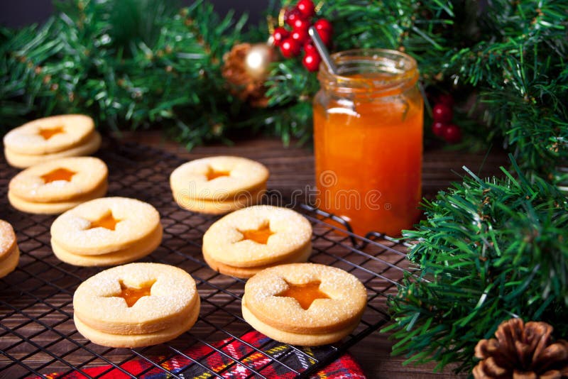 Traditional Austrian Christmas Cookies Linzer Biscuits Filled with ...