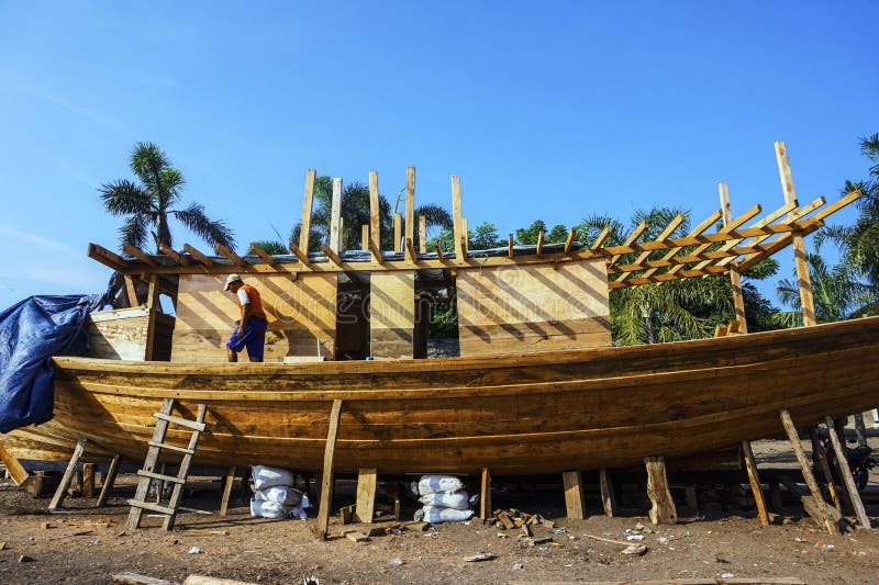 Traditional boat building editorial photo. Image of traditional - 66437951