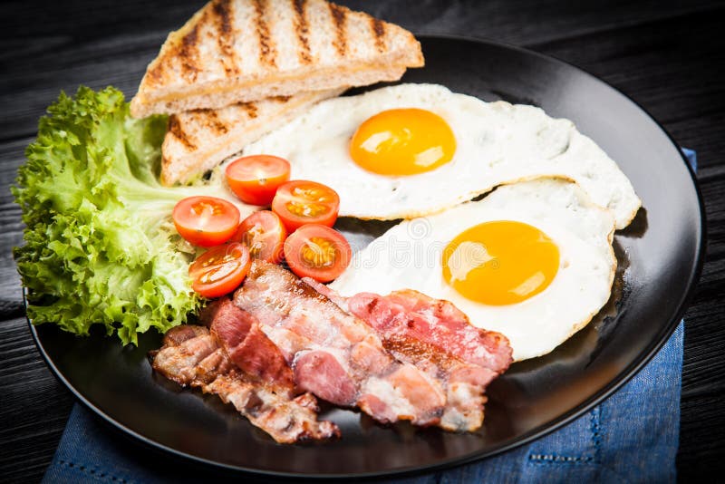 Traditional Breakfast on a Plate Stock Image - Image of salad, brunch ...