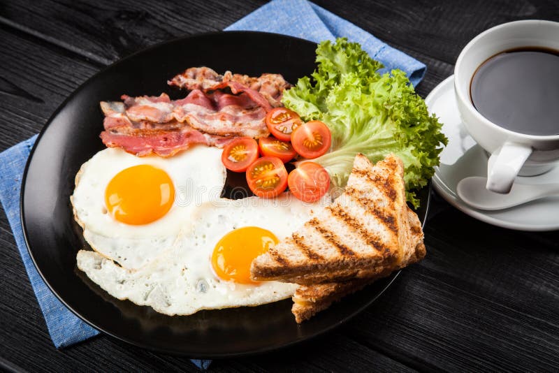 Traditional Breakfast on a Plate Stock Image - Image of pork, delicious ...