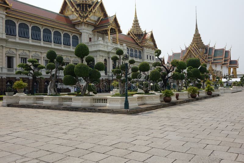 Traditional Buildings in Bangkok, Thailand Stock Photo - Image of ...