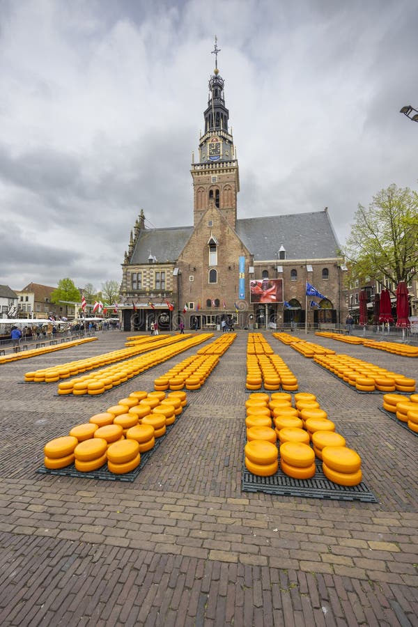 Traditional Cheese Market in Alkmaar, Netherlands Stock Photo - Image ...
