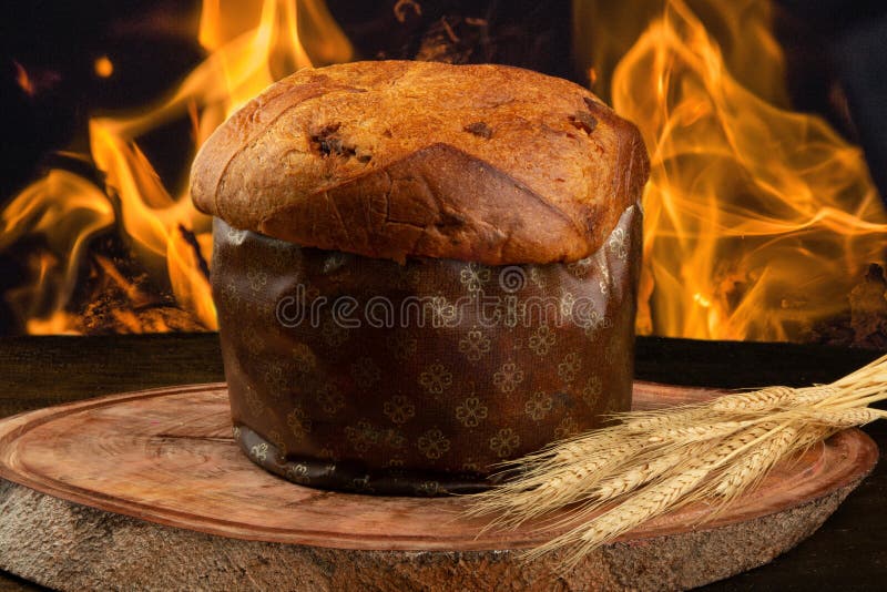 Traditional Christmas Food Panettone Stock Photo - Image of dessert ...