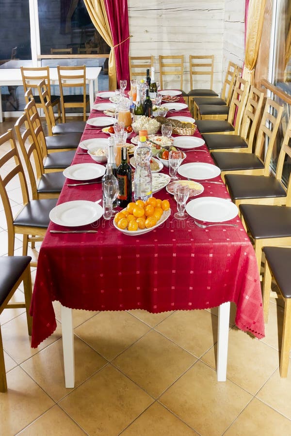 Traditional Christmas Table Stock Photo - Image of fork, meat: 28638474