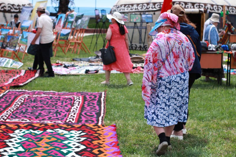 Traditional Cooked Sheep Head on a Serving Plate Editorial Photo ...