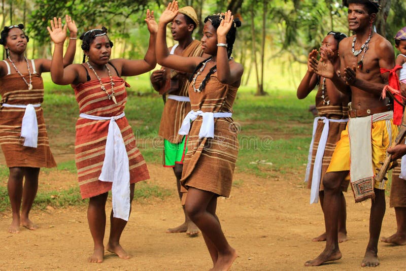 Traditional Dance in Madagascar, Africa Editorial Photo - Image of ...