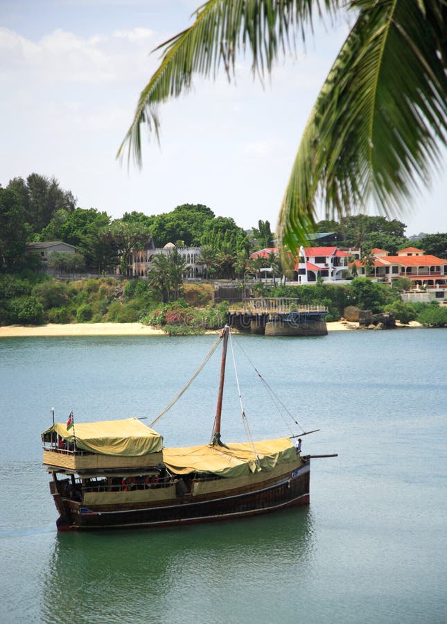 Traditional dhow stock image. Image of tranquil, river - 2109891