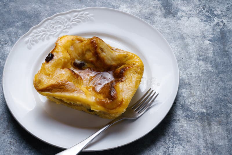 Traditional English Bread and Butter Pudding Stock Image - Image of ...