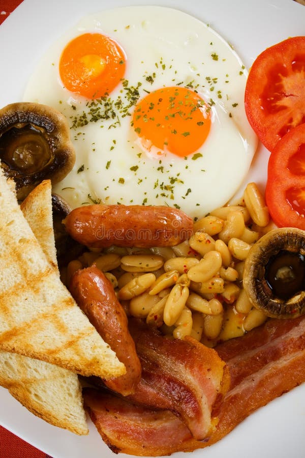 Traditional English Breakfast Stock Image - Image of food, fried: 17684127