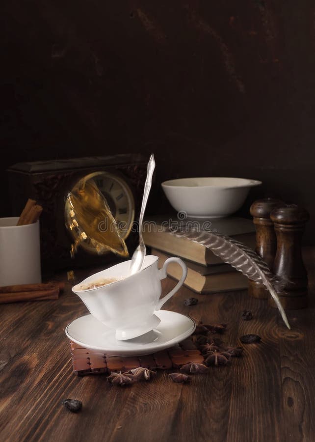 Traditional English 5 O& X27;clock Tea. Stock Image - Image of cinnamon ...