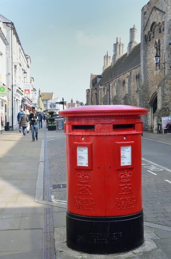 Traditional English Post Box Editorial Photography - Image of mail ...