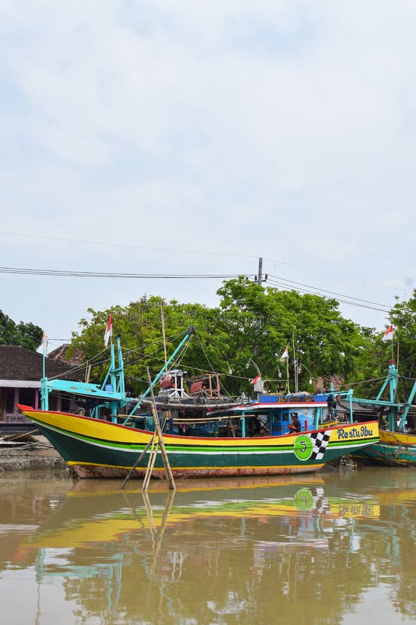 Traditional Fishing Boat in Harbor Editorial Stock Image - Image of ...