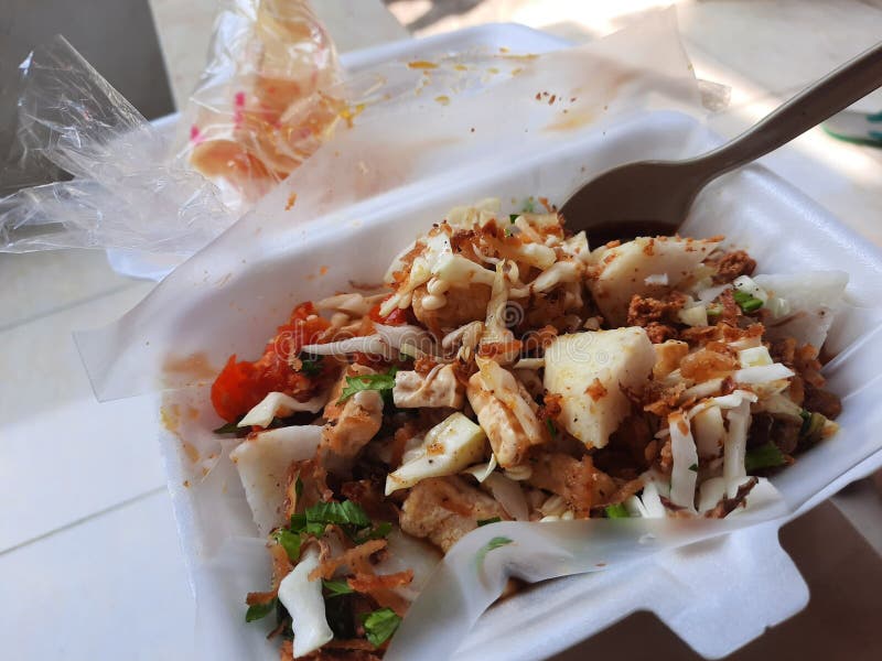 The Morning Traditional Food of Indonesia Names & X22;kupat Tahu& X22 ...