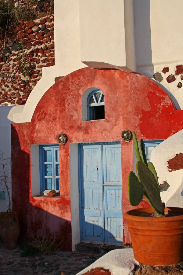 Traditional greek house stock image. Image of door, santorini - 22004097