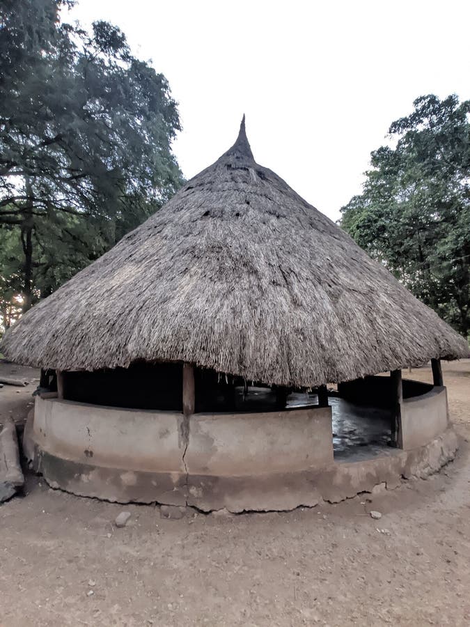 Traditional House Made of Thatch Stock Photo - Image of geology, temple ...