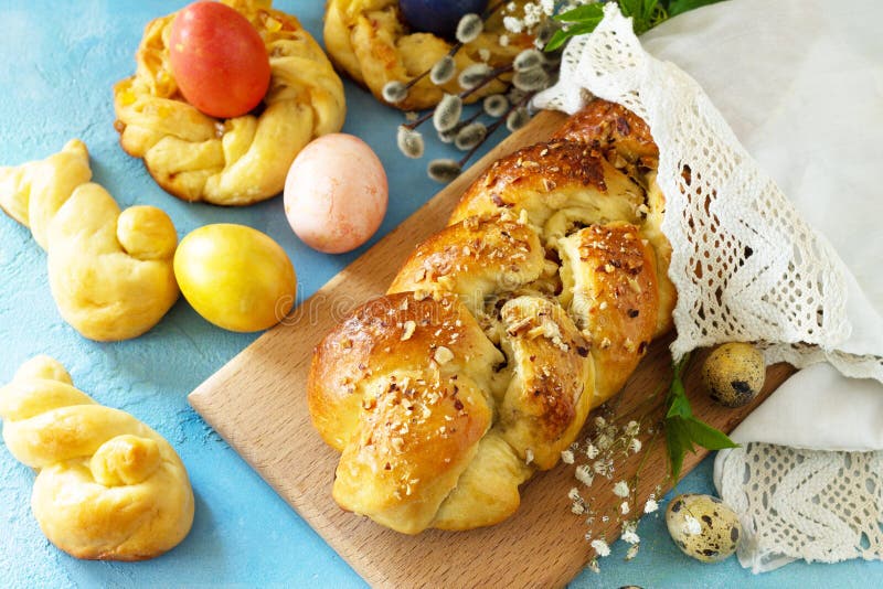 Traditional Italian Easter Bread Rings. Easter Sweet Bread with Colored ...